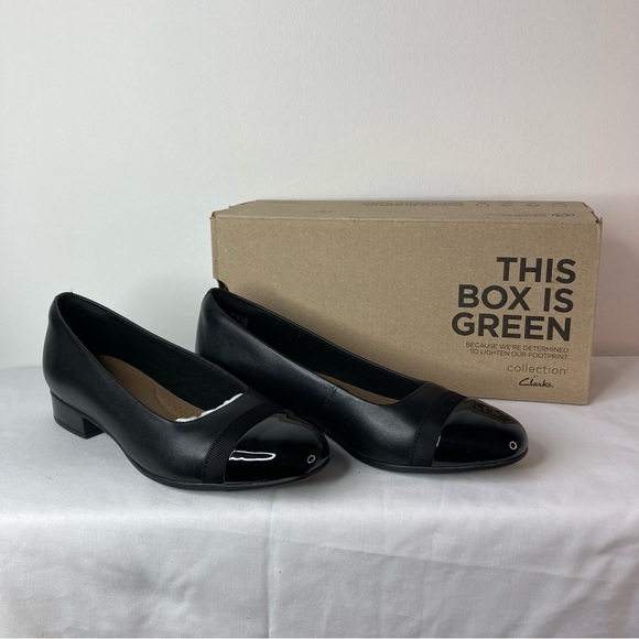 Clarks | Shoes | Clarks Ultimate Comfort Black Leather With Patent ...